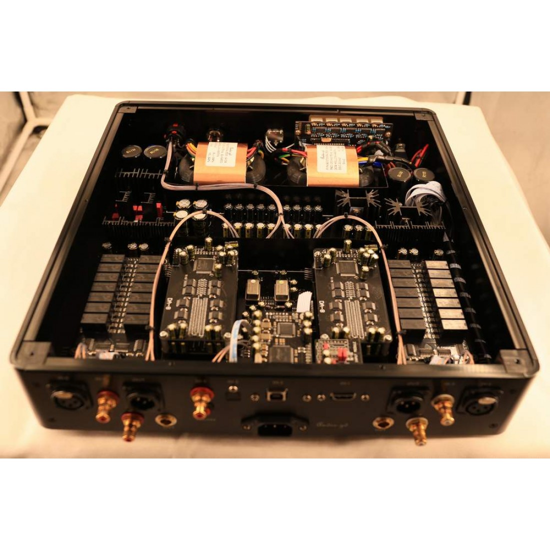 Audio-GD R-28 Fully Balance Discrete R-2R Resistor Ladders Decoder DSD ...